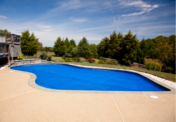 Advantages of adding a pool cover to your swimming pool - Liquid ...